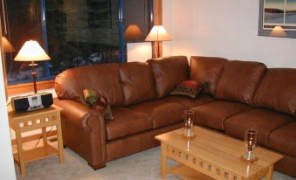 True Ski in / Ski Out. Ski by the Living Room Window., Placer County ...