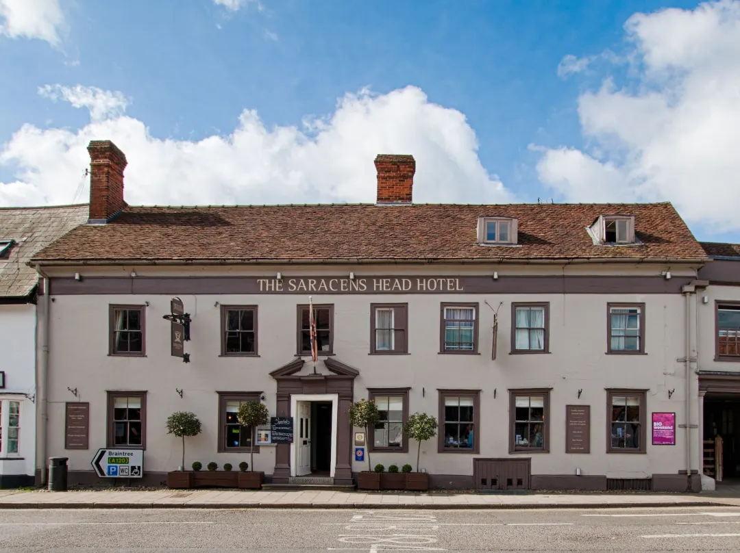 The Saracens Head Hotel - Essex