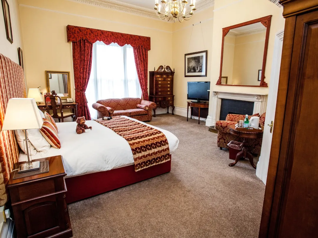 Clarence Court Hotel - Cheltenham