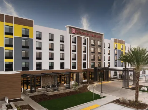 Hilton Garden Inn Merced - Merced, CA