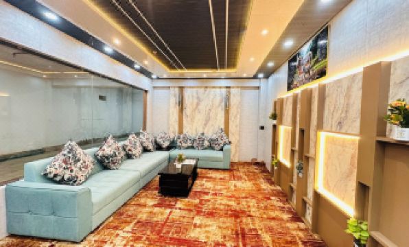 Hotel Manjit Banquet, Falakata - Updated 2026 Prices, Reviews & Deals ...