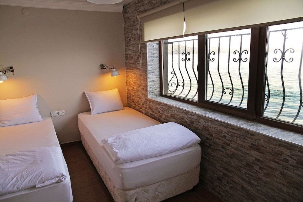 Aqua Boss Hotel - Eceabat