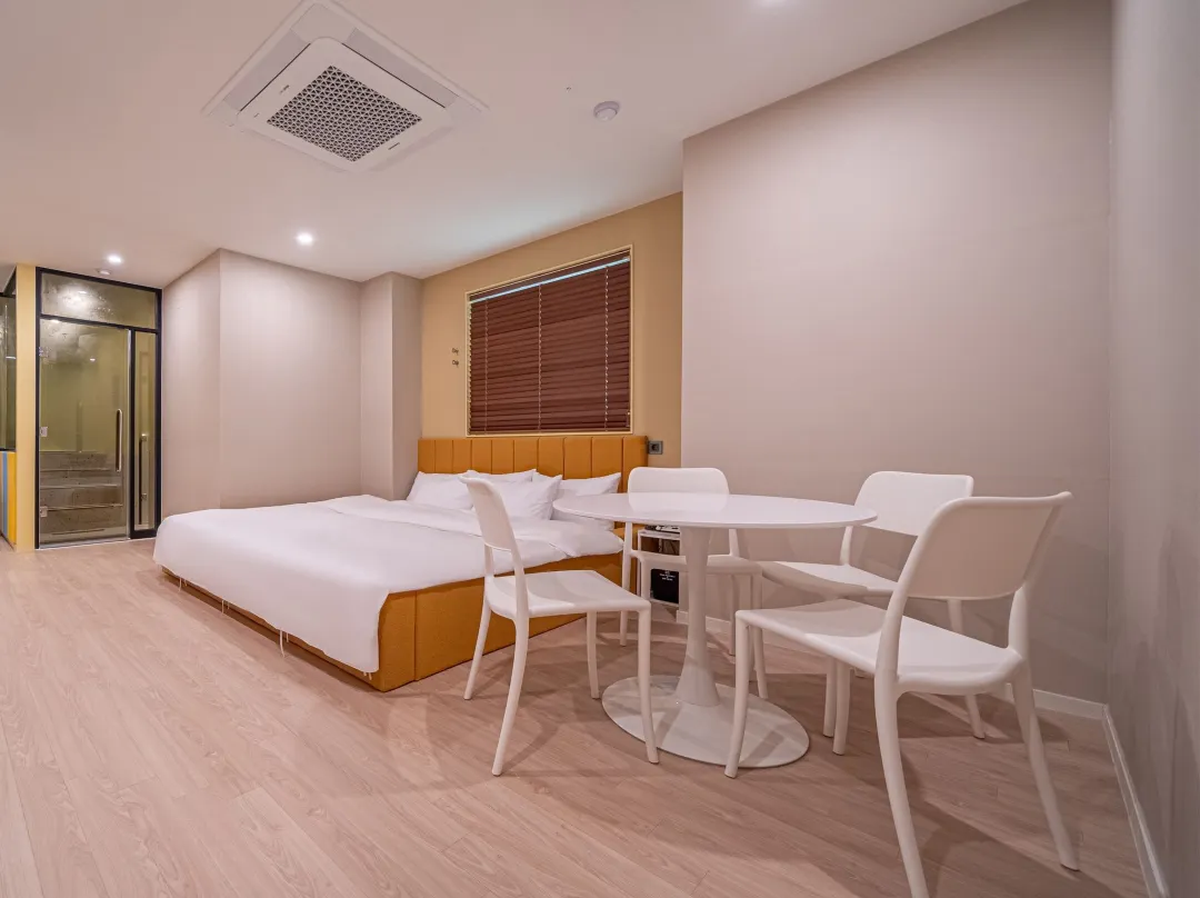 Doan Pool Villa & Kids Hotel - 釜山