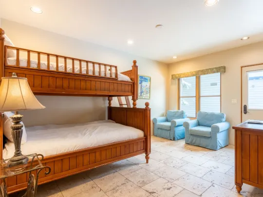 Elegant Living Space And Cozy Fireplace - Charming Alpine Retreat - Telluride, CO