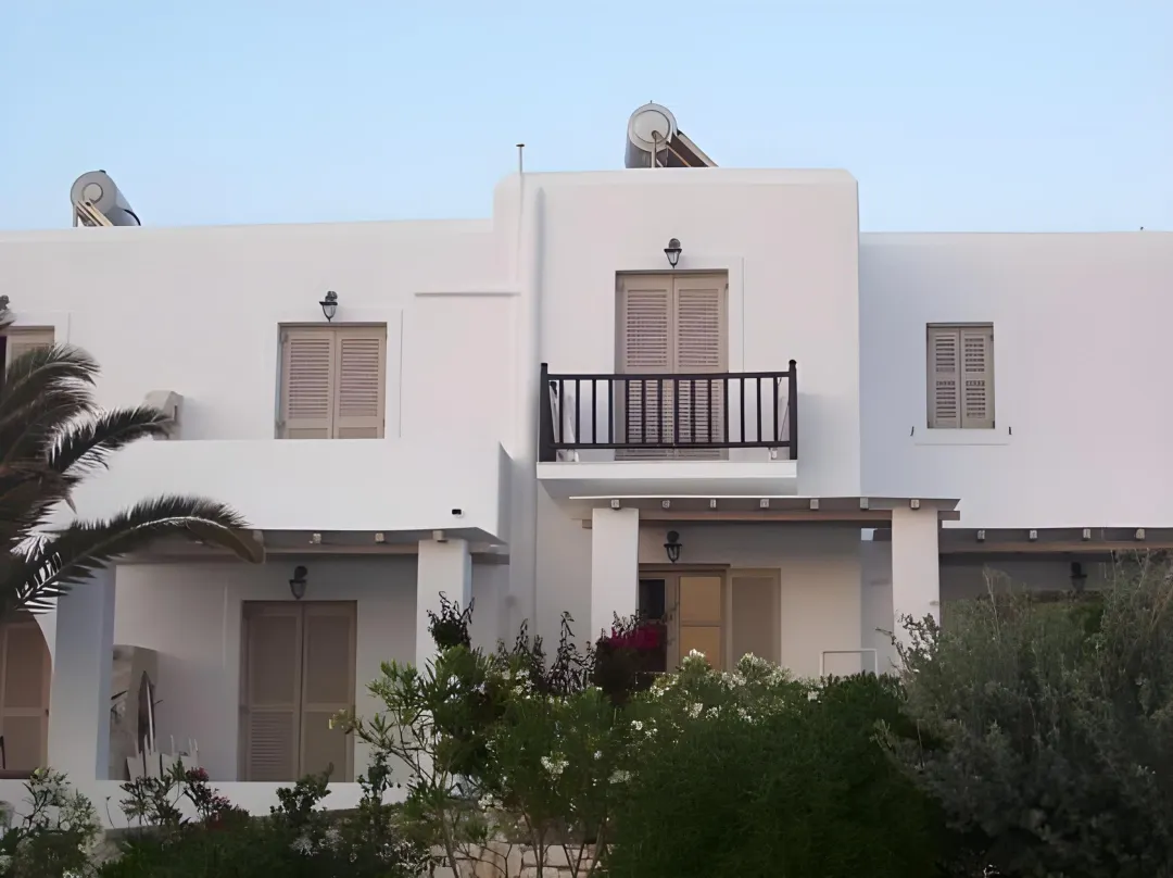 Despina's Mare - Paros