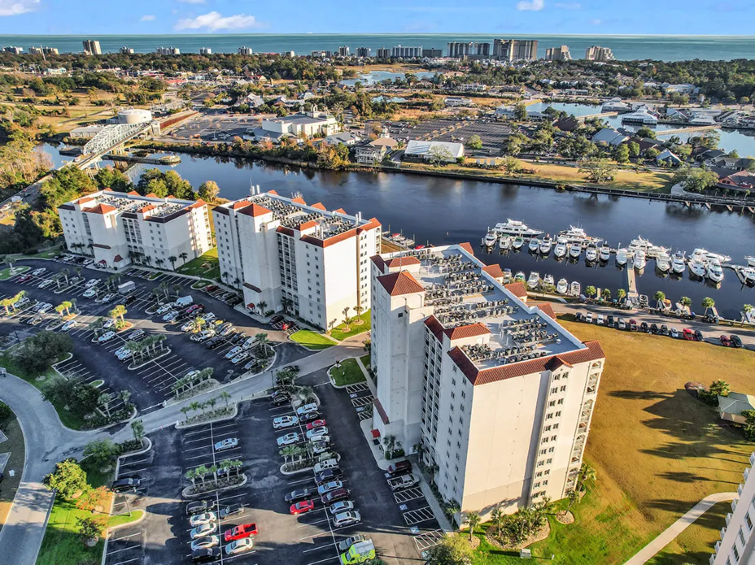 Stunning Waterway Views And Expansive Saltwater Pool - Luxurious Retreat - North Myrtle Beach, SC