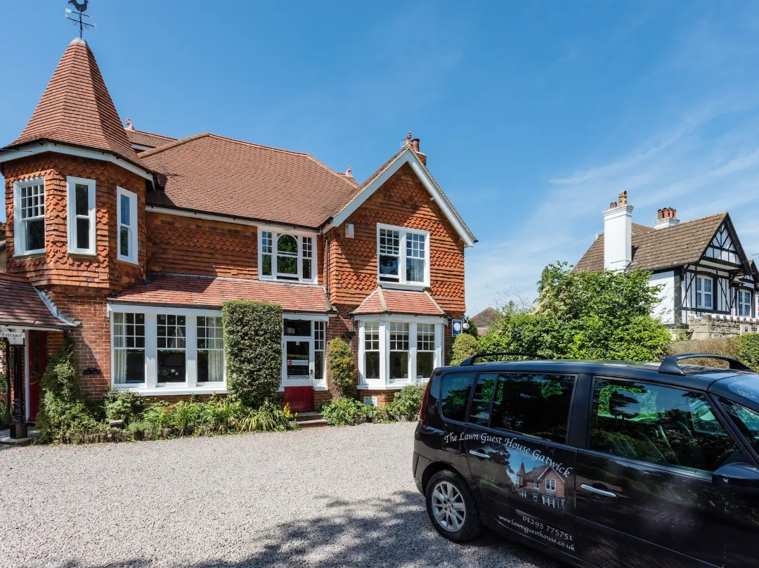 The Lawn Guest House Gatwick - East Sussex