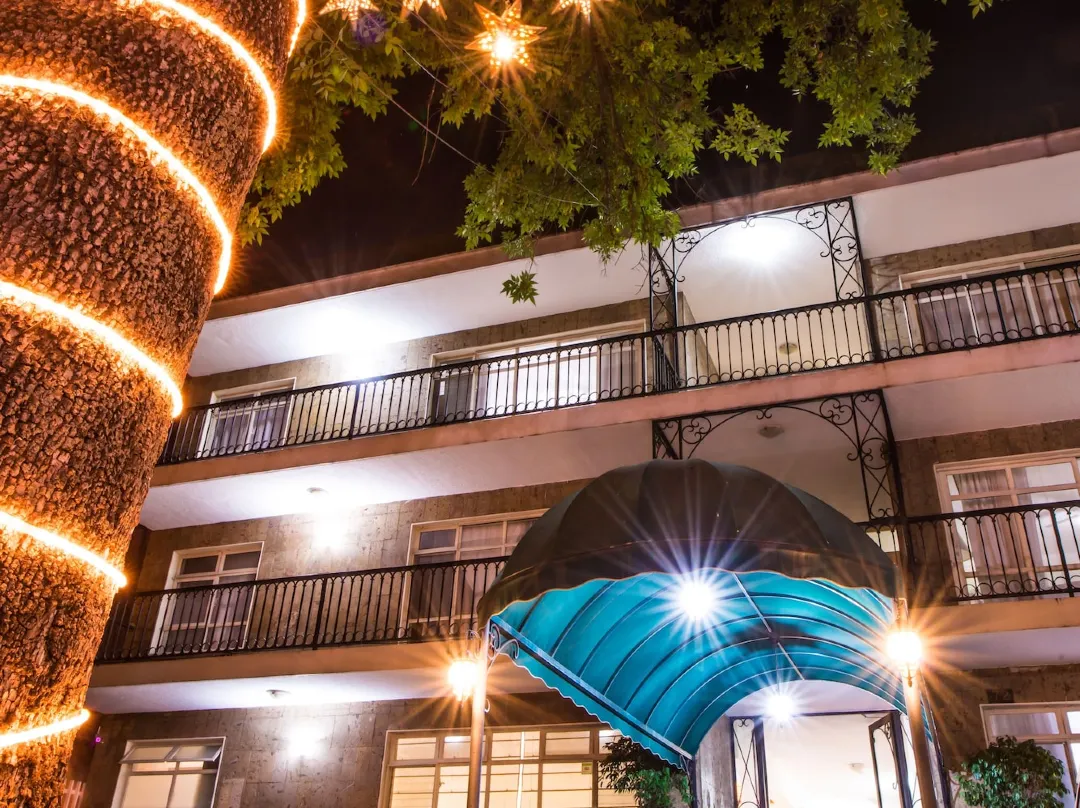 Del Marqués Hotel & Suites - Guadalajara
