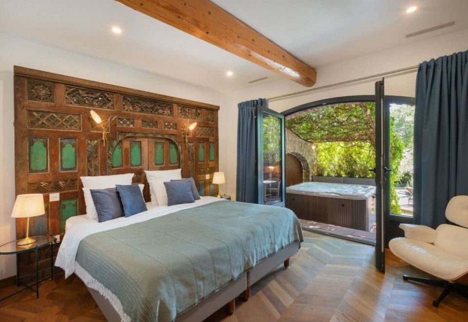 L'amourier Chambres D'hôtes 4 épis, Saint-Hippolyte-du-Fort, Harga ...