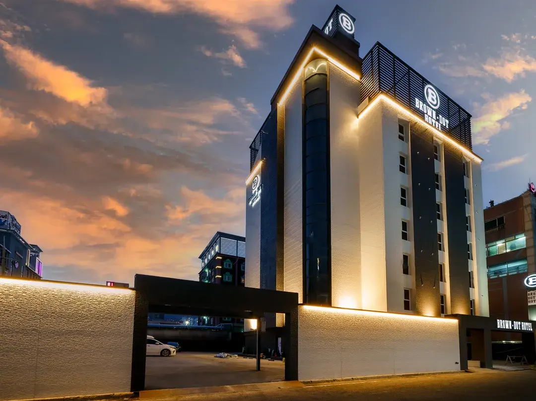 Yangsan Pyeongsan Brown Dot - Yangsan-si