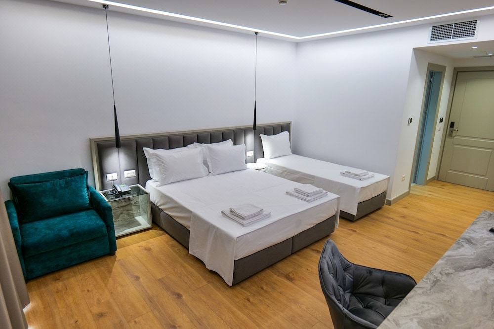 Chimaera Hotel - Himarë