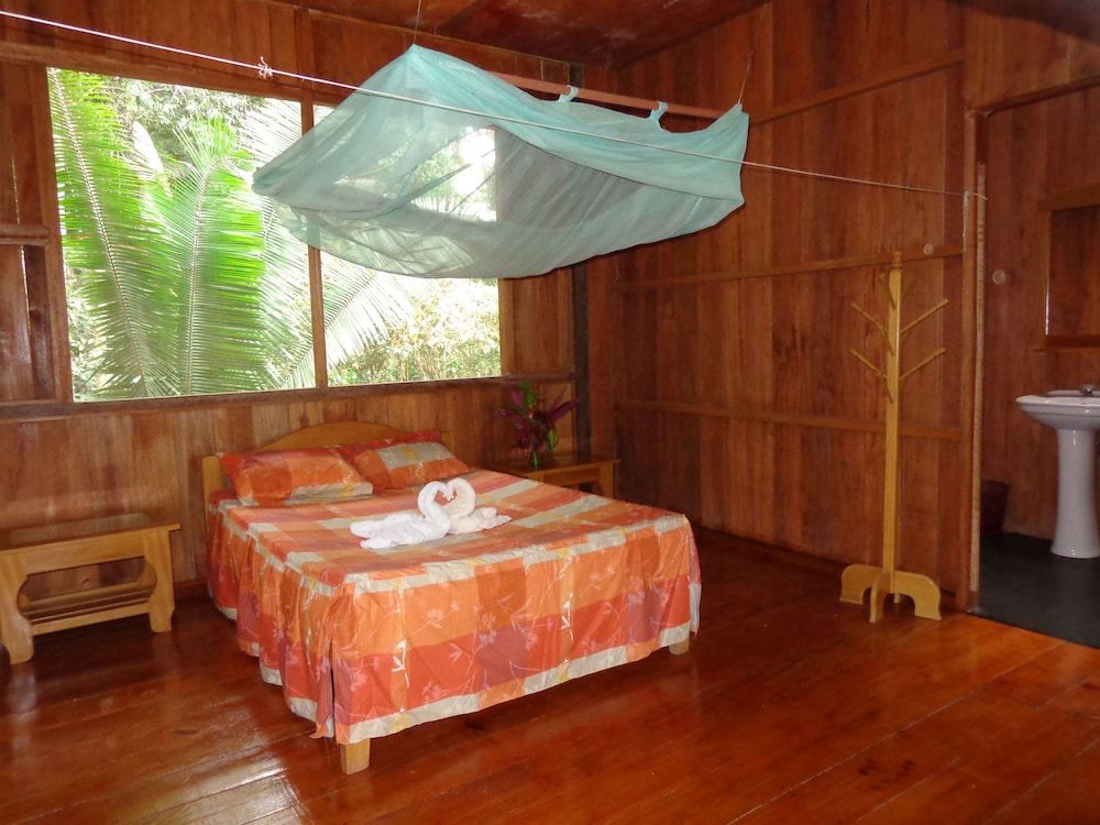 Monte Amazonico Lodge - Madre de Dios