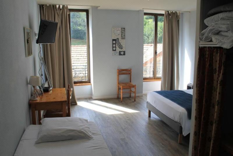 Logis Hotel Le Saint Clement - Tarare