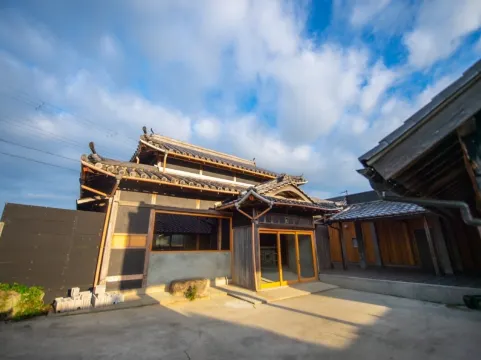 Awajishima Dog Stay Chikusa  Awajishima Dog Stay - Sumoto