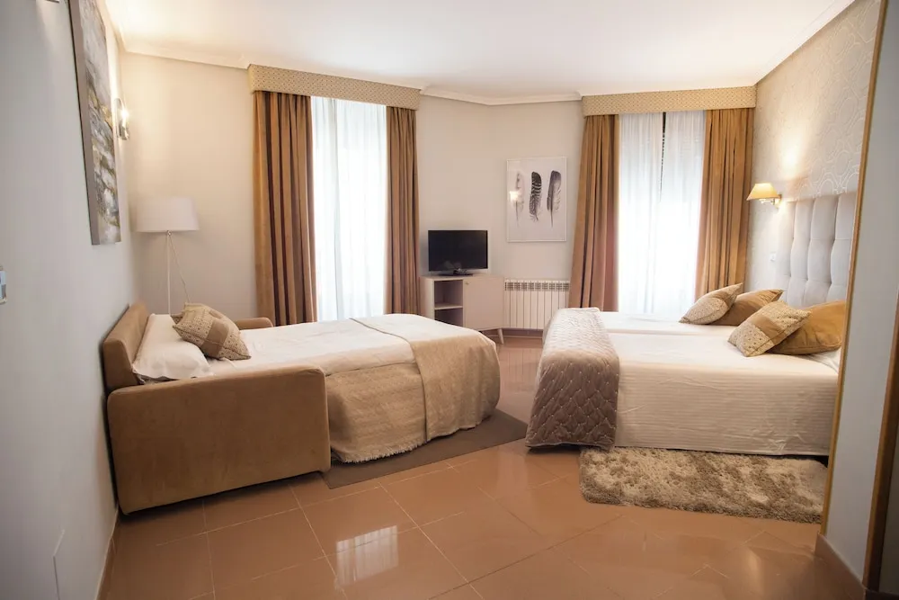 Hotel Las Moradas - Ávila