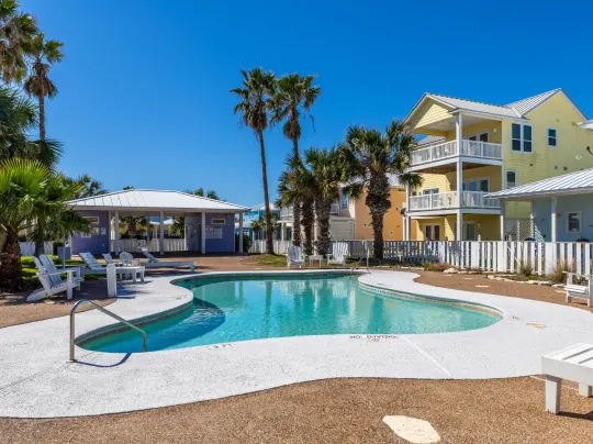 Rd204 Shared Pool, Boardwalk, Golf Cart Included - Corpus Christi, TX