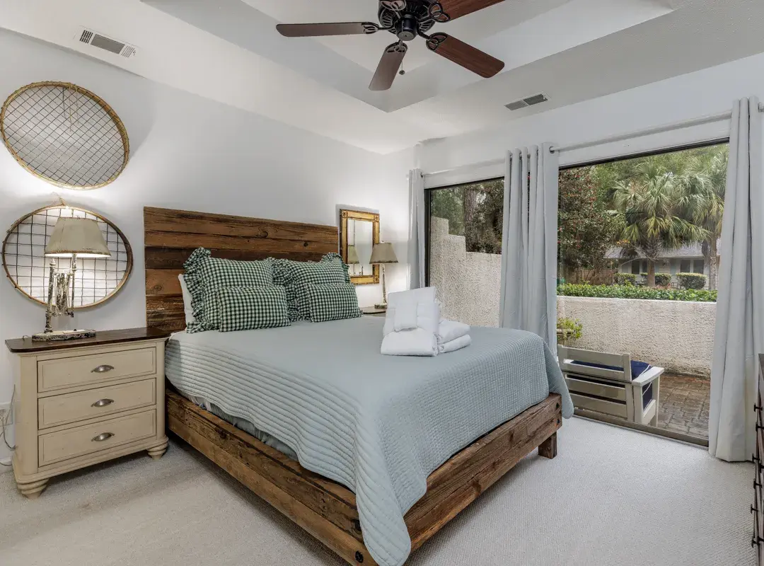 Charming Sea Pines Haven With Expanded Deck And Bicycles - Delightful Retreat - Tybee Island, GA