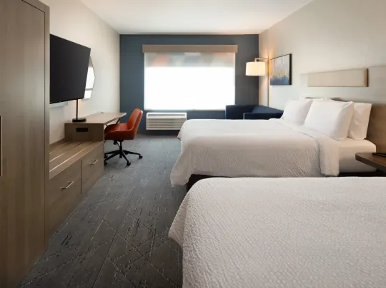 Holiday Inn Express & Suites Fresno Airport, An Ihg Hotel - Clovis, CA