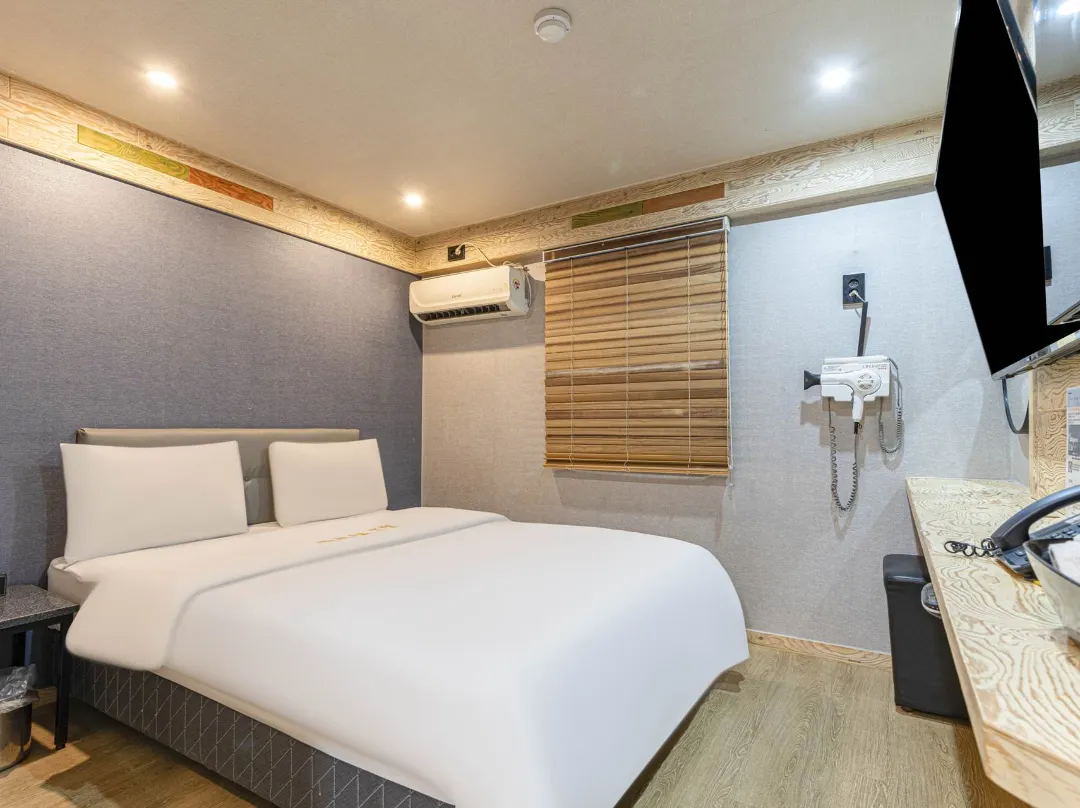 Good Morning Motel - Seoul