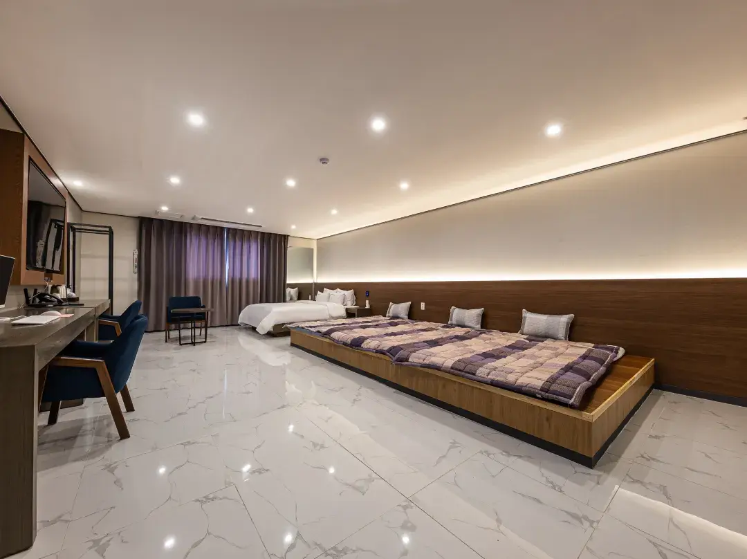 Okcheon Daecheong Hotel - 옥천읍