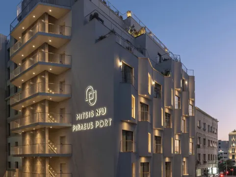 Mitsis N'u Piraeus Port - Greece