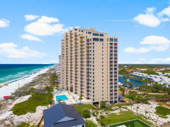Gulf Front Views And Resort Amenities - Elegant Coastal Oasis - Miramar Beach, FL