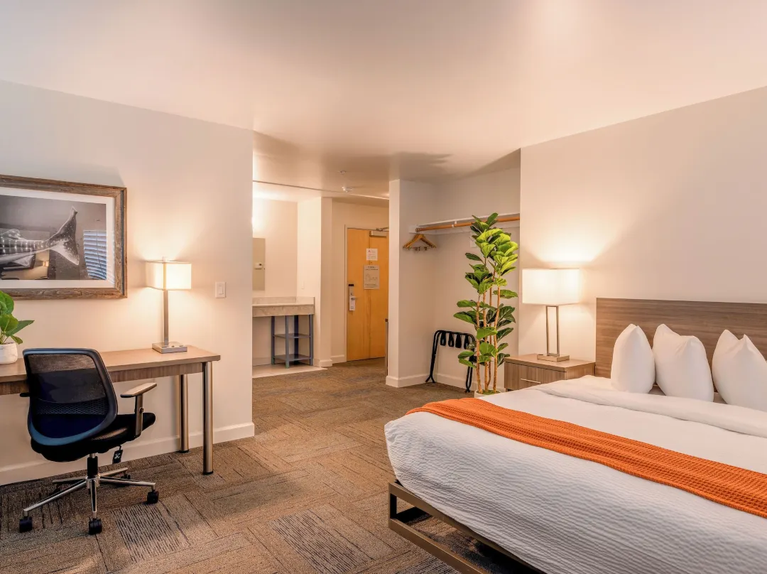 Inn At Moss Landing Point - Pacific Grove, CA
