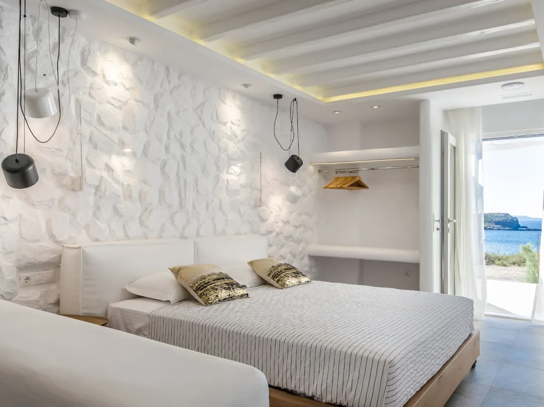 Cyano Suites - Naxos, Greece
