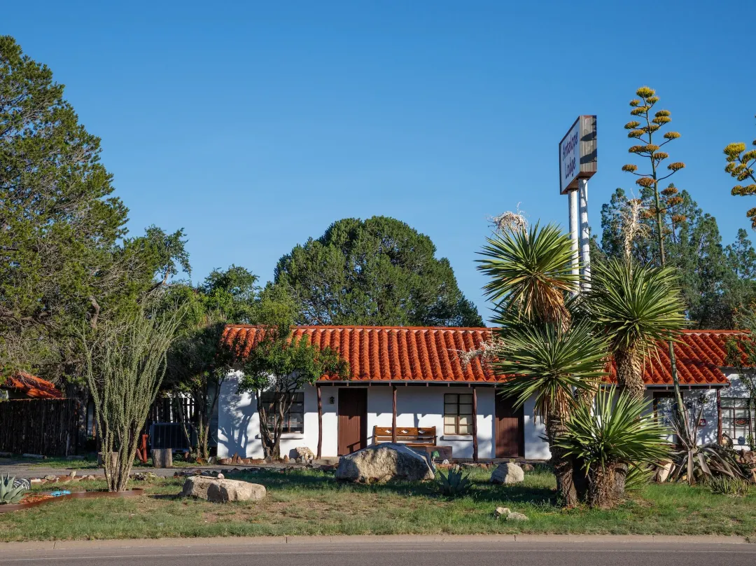 Antelope Lodge - Alpine, TX