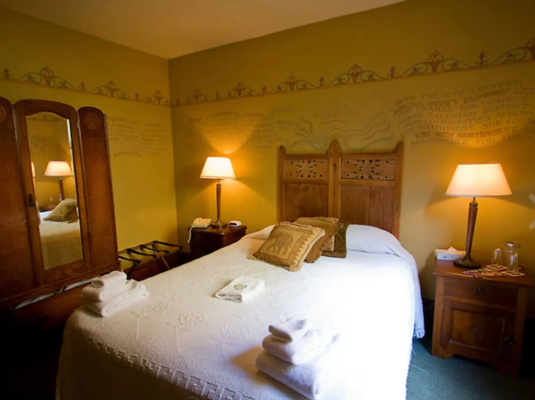 Mcmenamins Hotel Oregon - McMinnville, OR