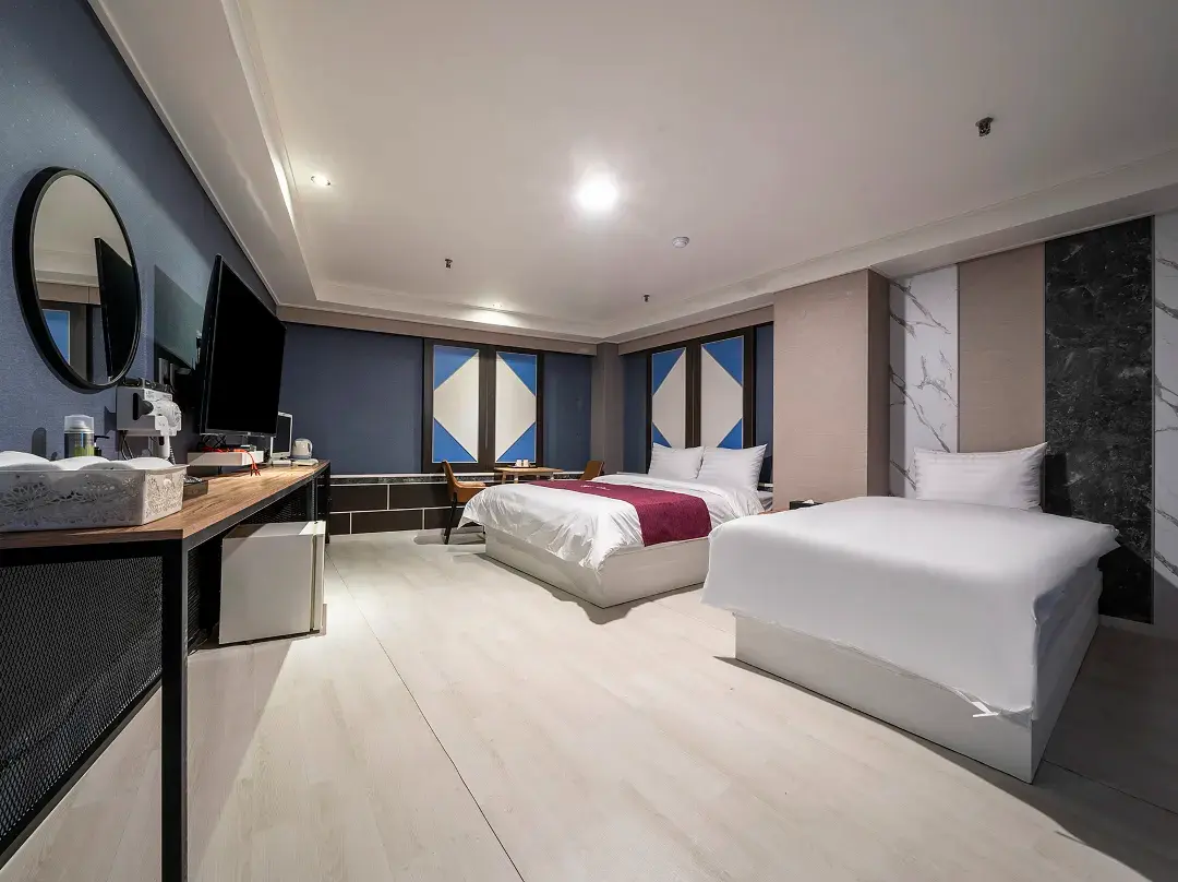 Goyang Hwajeong Plaza - Goyang-si