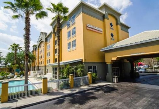 Galleria Palms Hotel And Suites