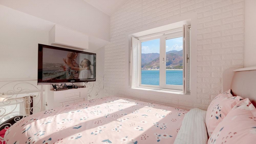 Namhae Melody Pension - 여수시