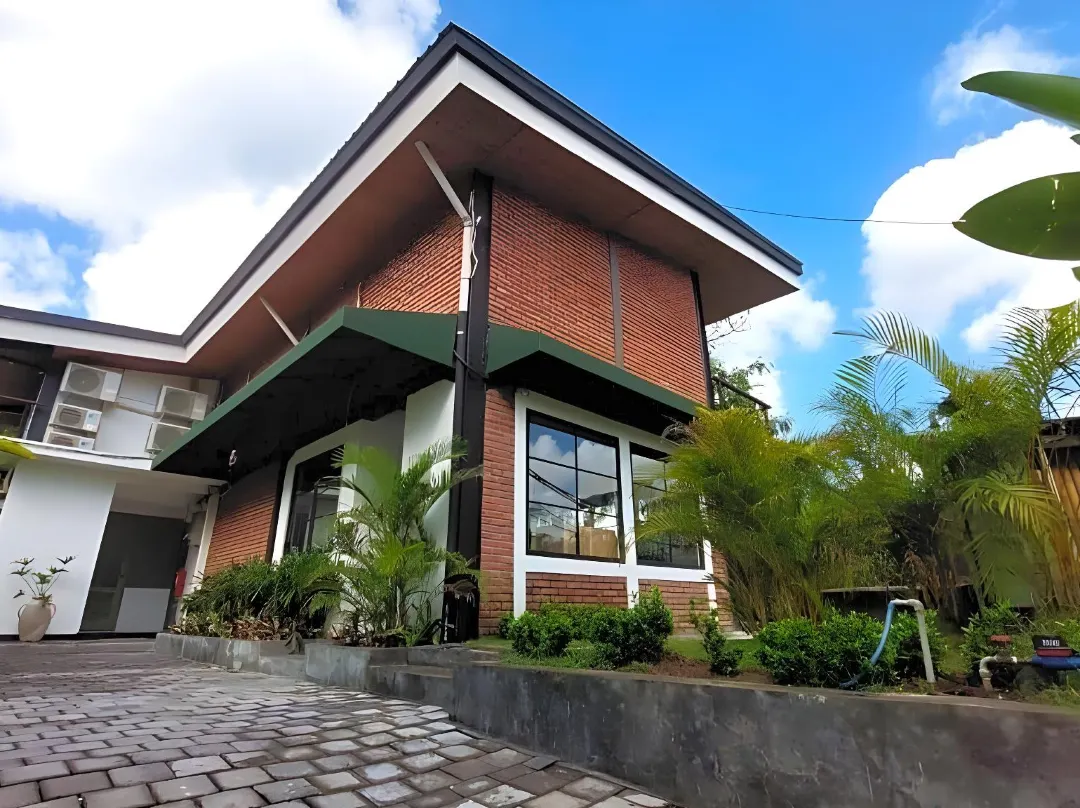 White Penny Hostel - Seminyak