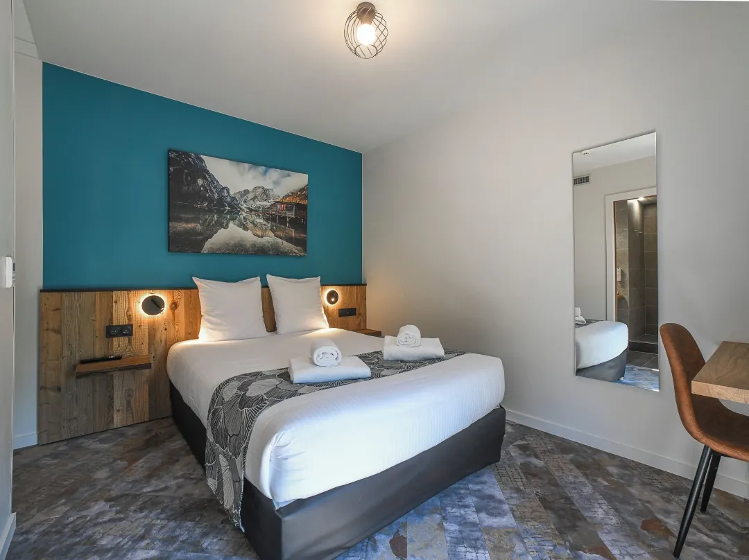 Hotel Le Belmont - Brasserie Du Guiers - Savoie