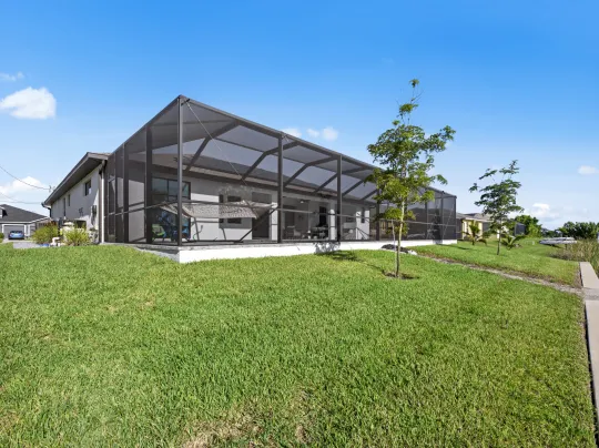 Private Heated Pool And Waterfront Views - Stunning Oasis - Cape Coral, FL