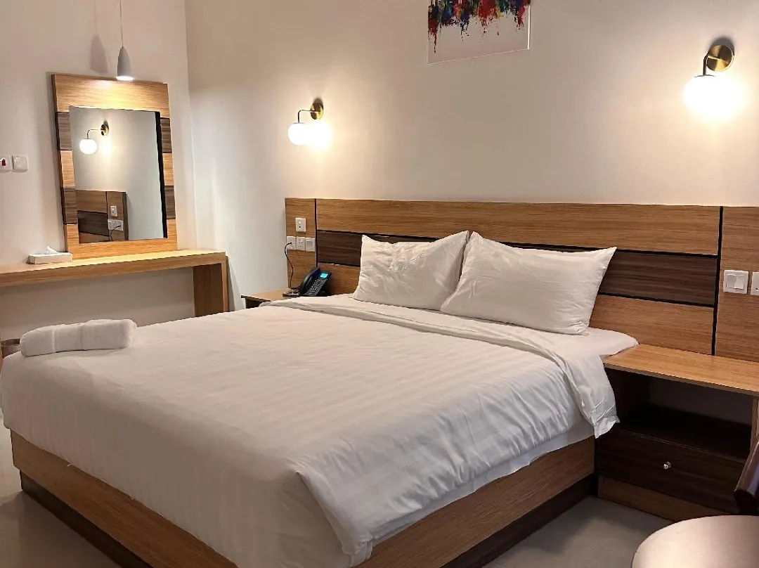 4 Guys Hotel - Maskat