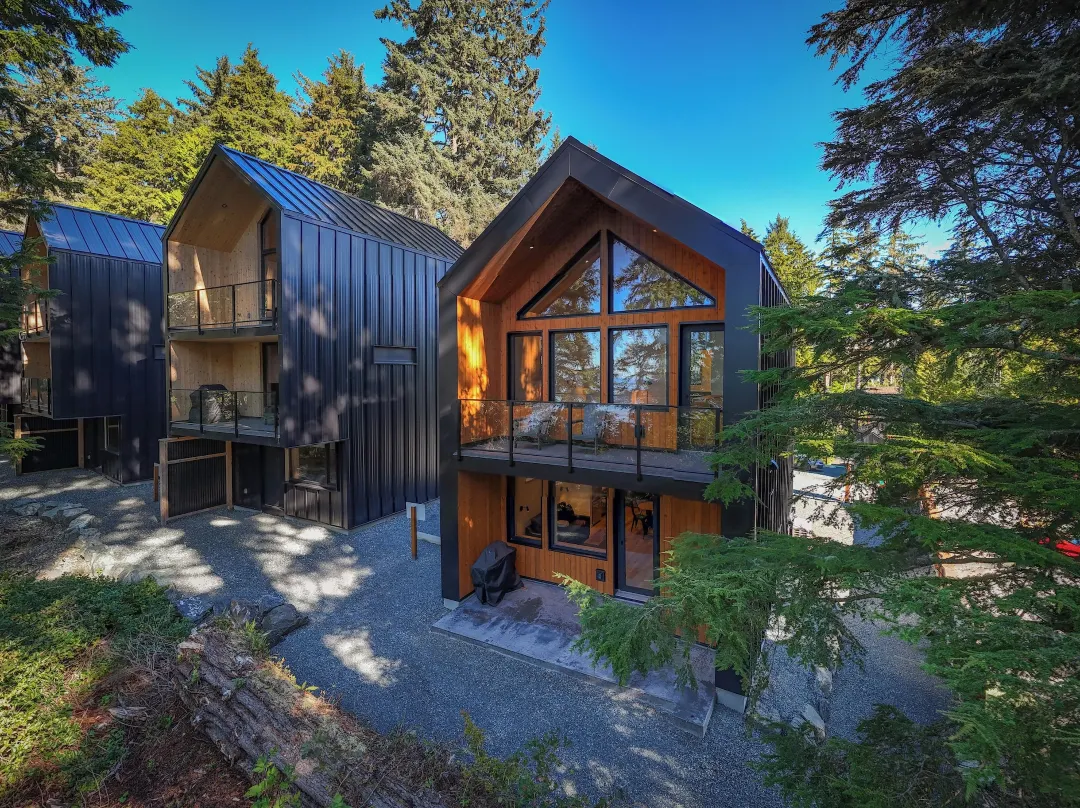 The Cabins At Terrace Beach - Ucluelet