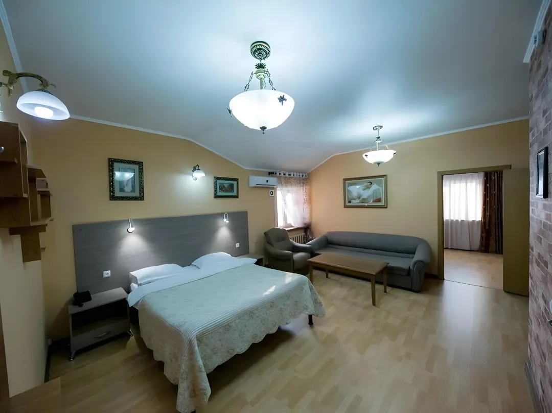 Otel Flagman - Bishkek