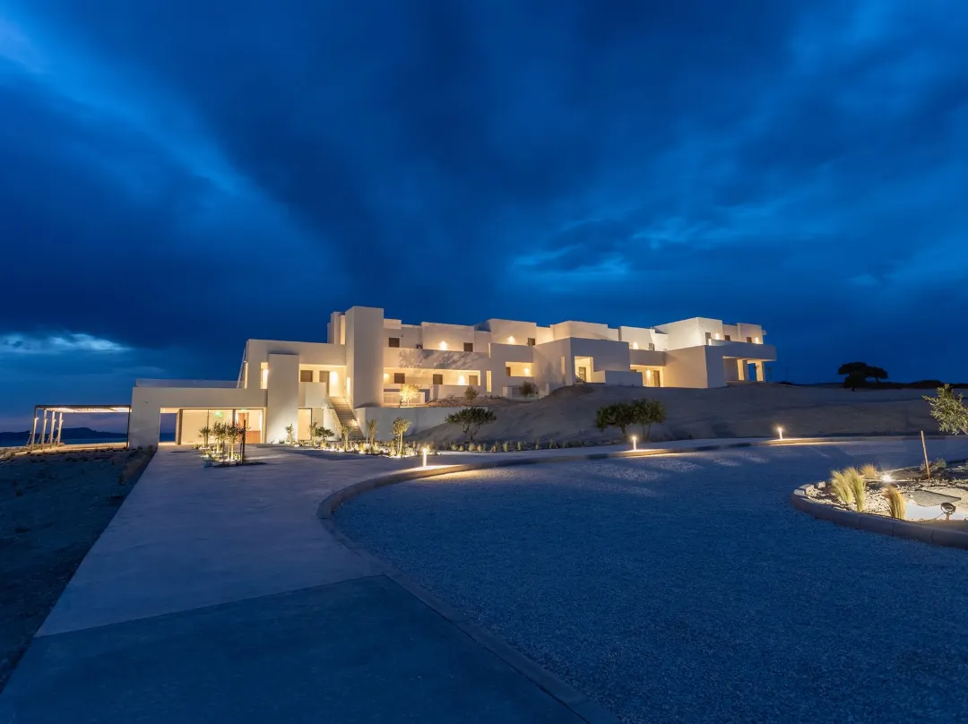 White Coast Pool Suites - Milos