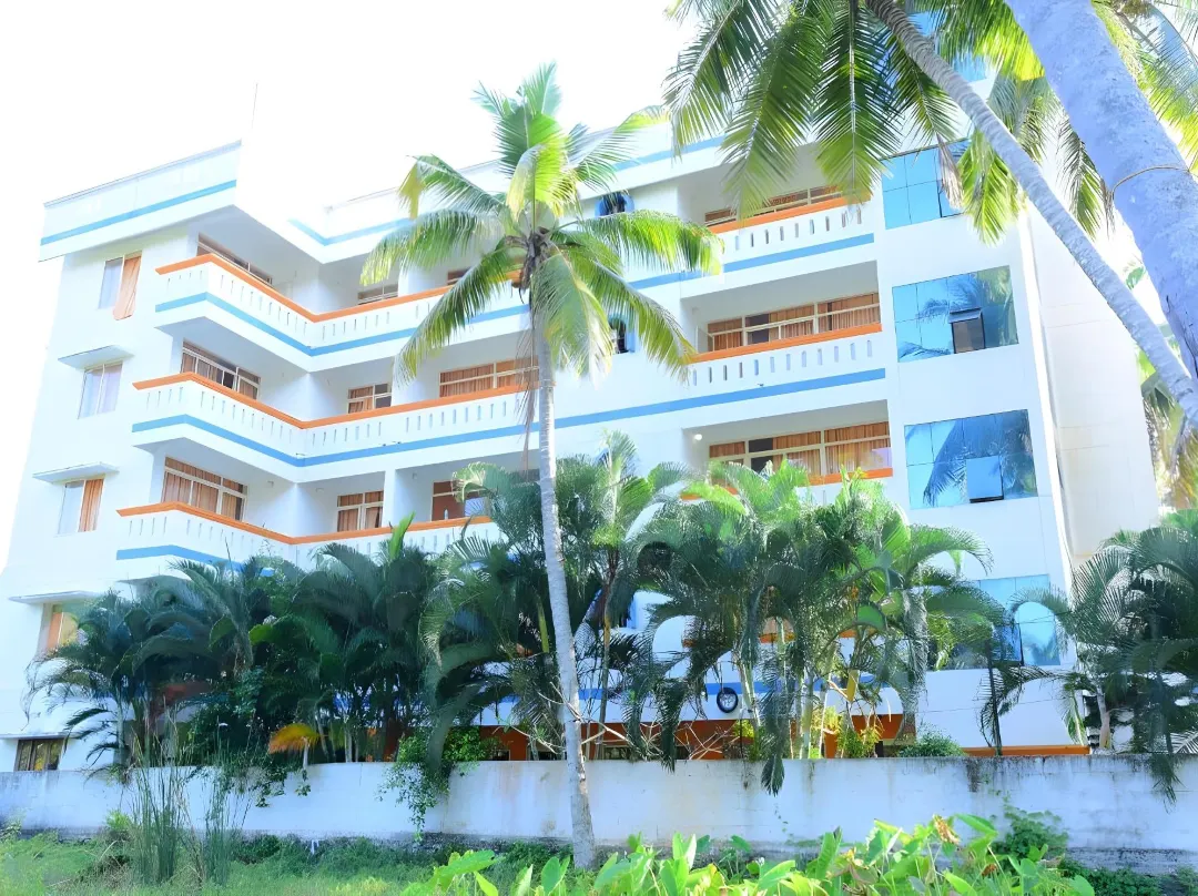 Ocean Bay Ayurvedic Beach Resort - Kovalam