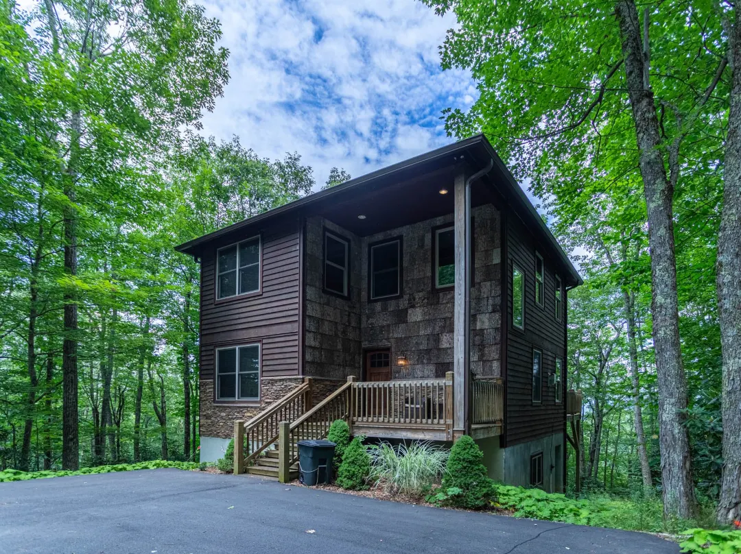 Mountain Retreat With Game Room And Scenic Views - Charming Sanctuary - Boone, NC