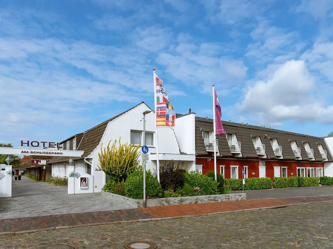 Hotel Am Schlosspark Garni - Husum