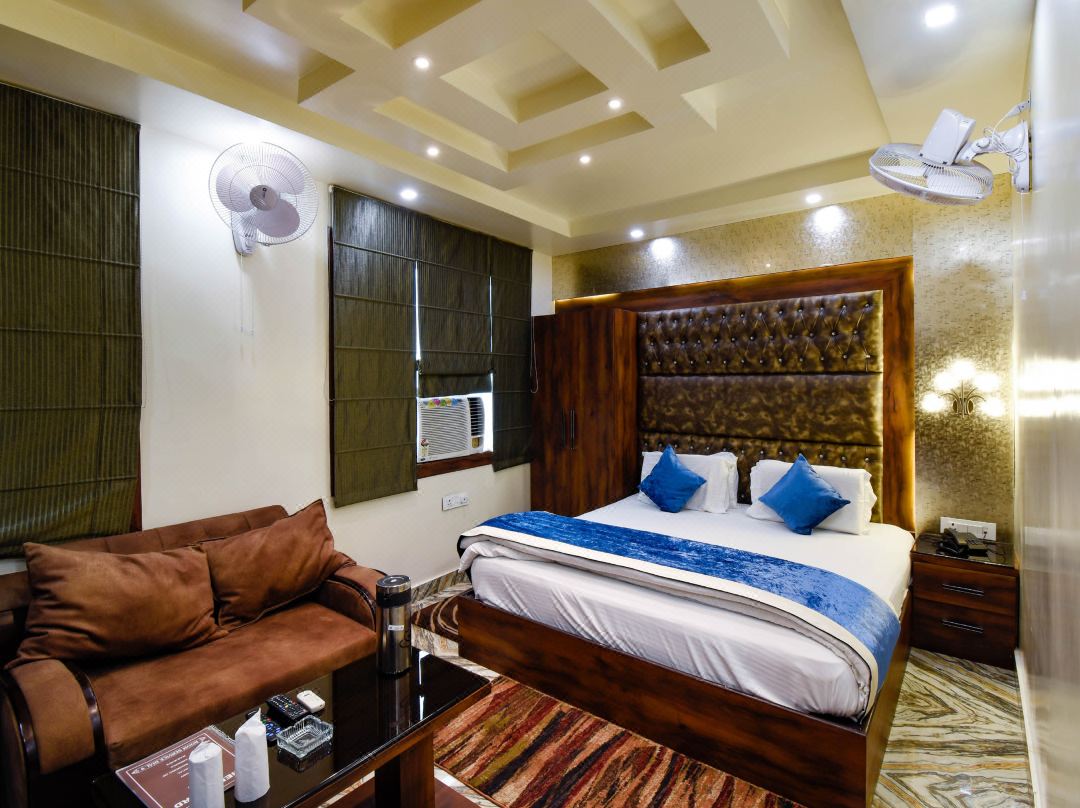 Hotel Mmk - Kanpur