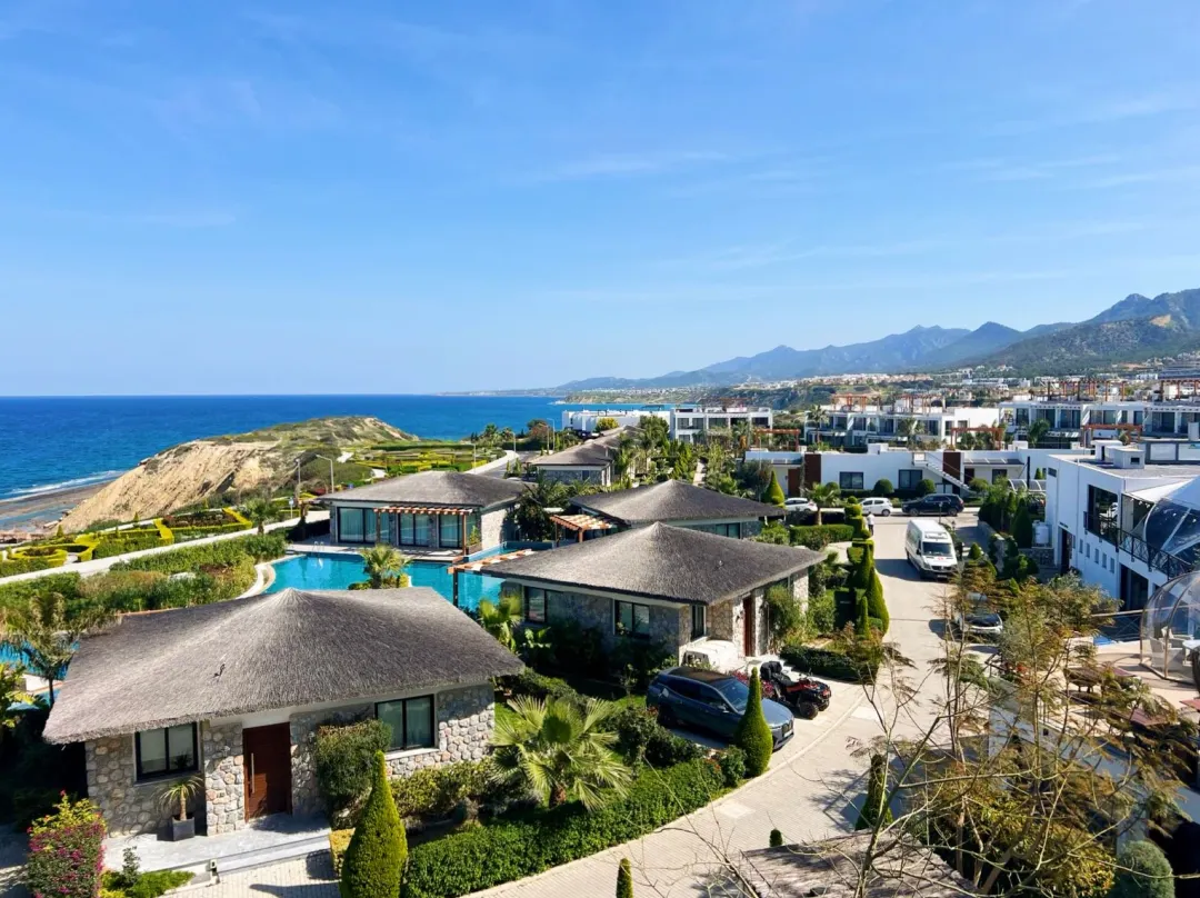 Modern And Luxurious Apartment In A Prime Resort - Girne