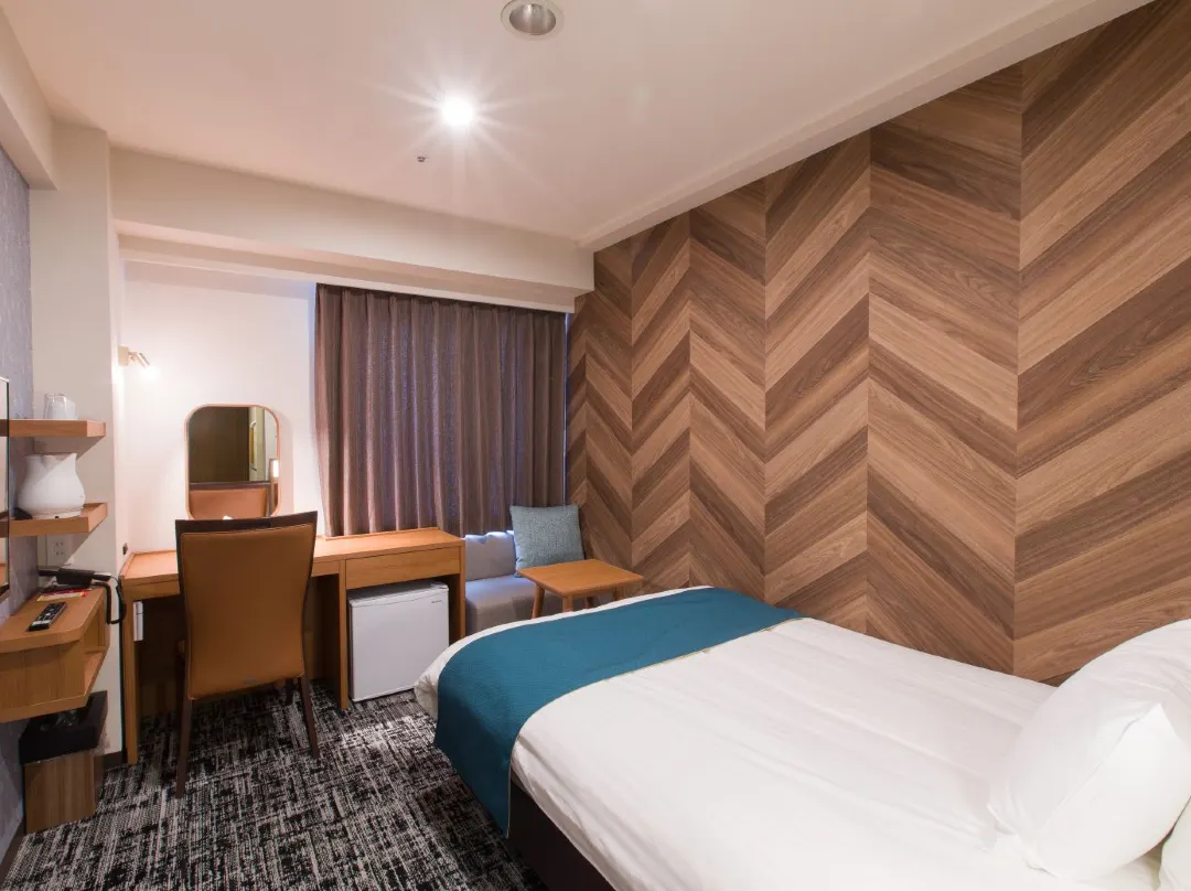 Yamazaki Baking Corporate Pension Fund House - Chiba