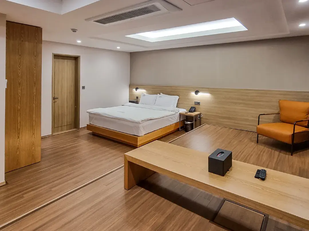 Yeongju Rich Tourist Hotel - 의성군