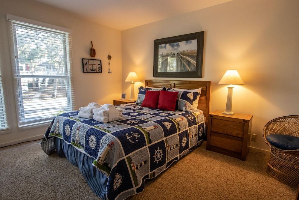 214 Tennis Villa - South Carolina