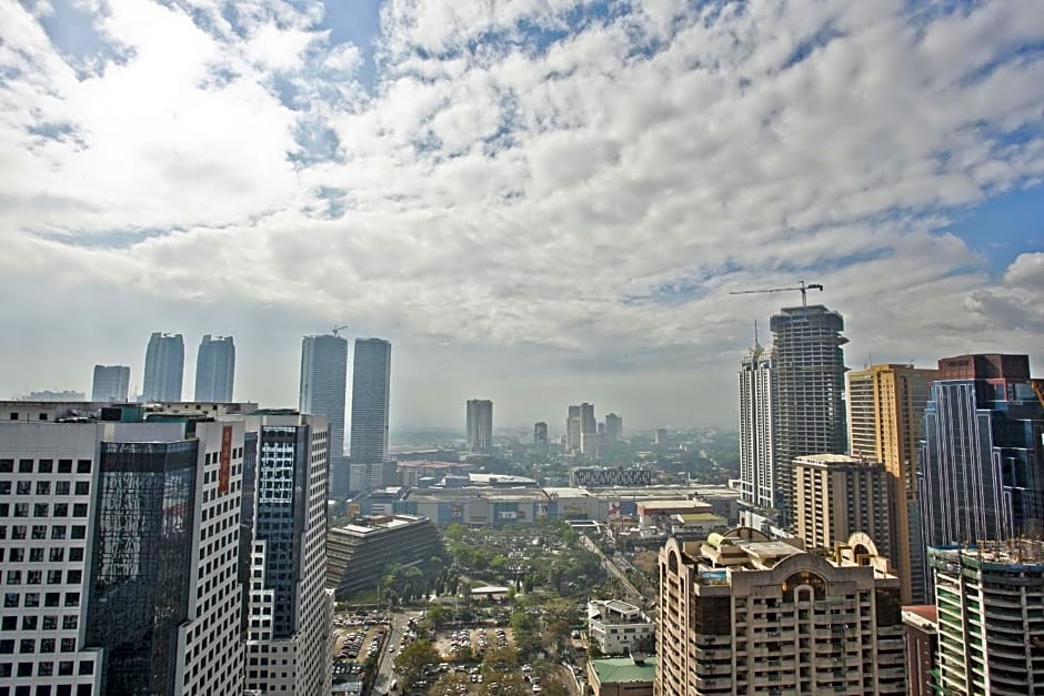 The Exchange Regency Residence Hotel Managed by HII in Pasig | 2025 ...