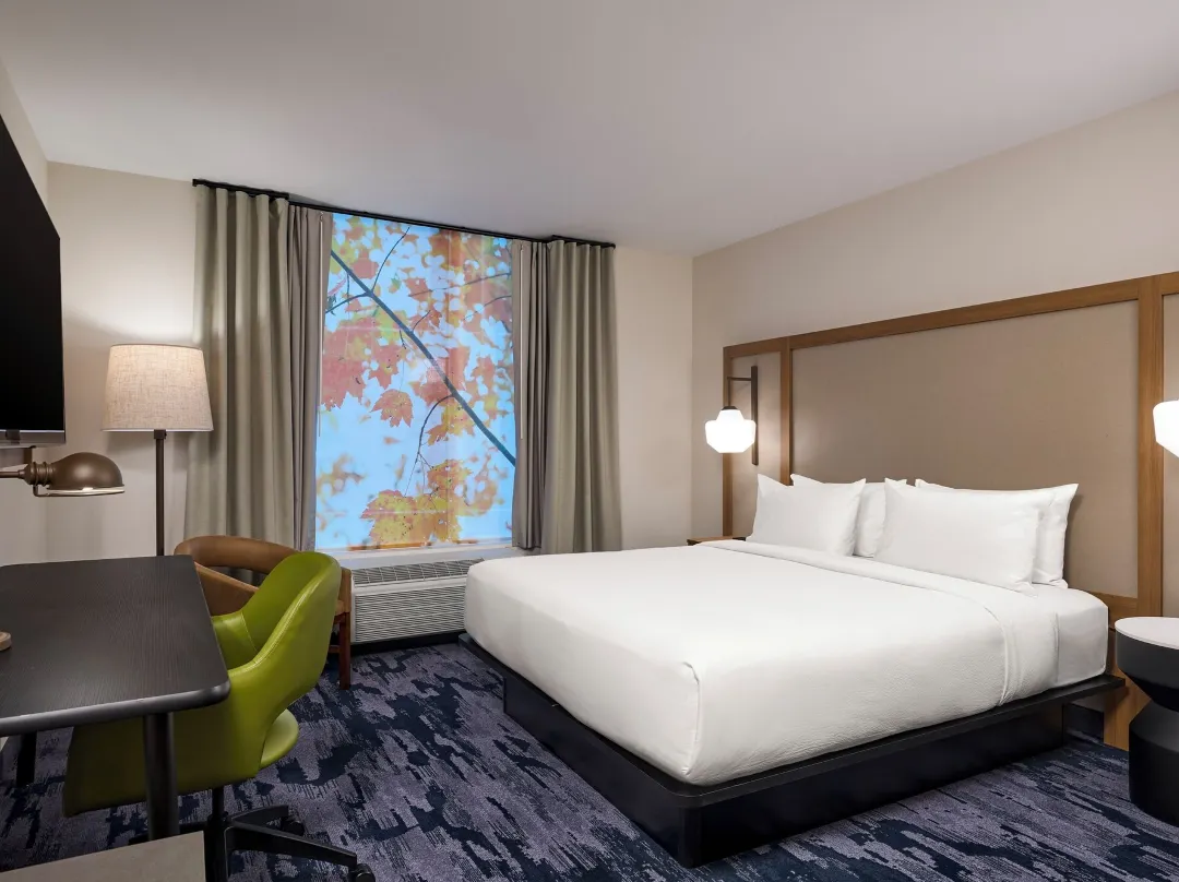 Fairfield Inn & Suites Cincinnati Oakley - Cincinnati, OH